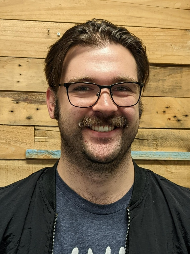 Chris Midegs - Menslink